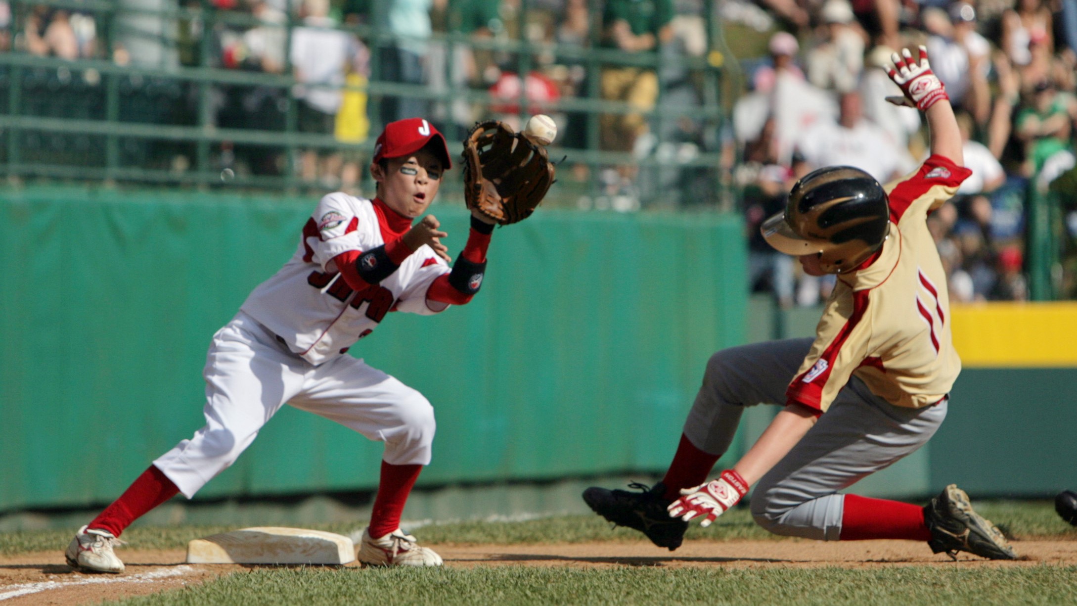 Steps To Build Trust And Confidence Within Youth Sports Team